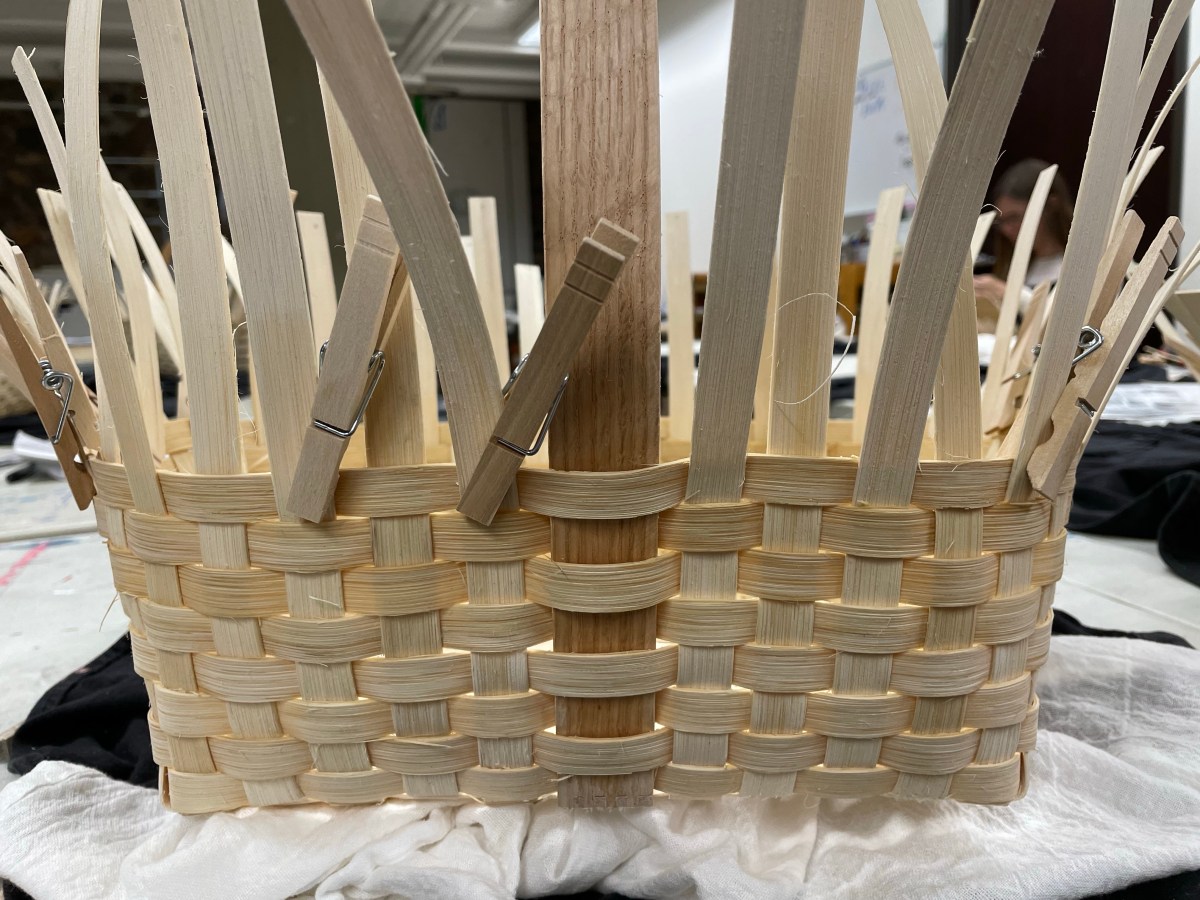 Basket Weaving Class – Yarns from the Lake