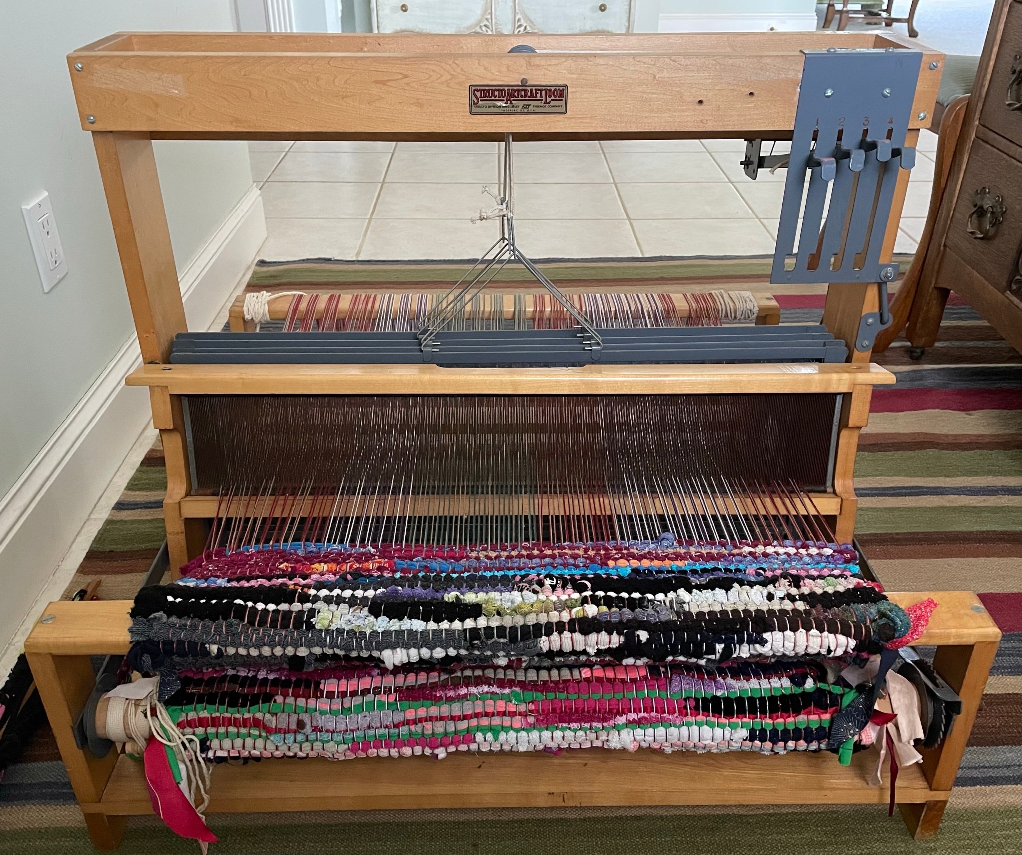 Structo Artcraft Loom – Yarns from the Lake